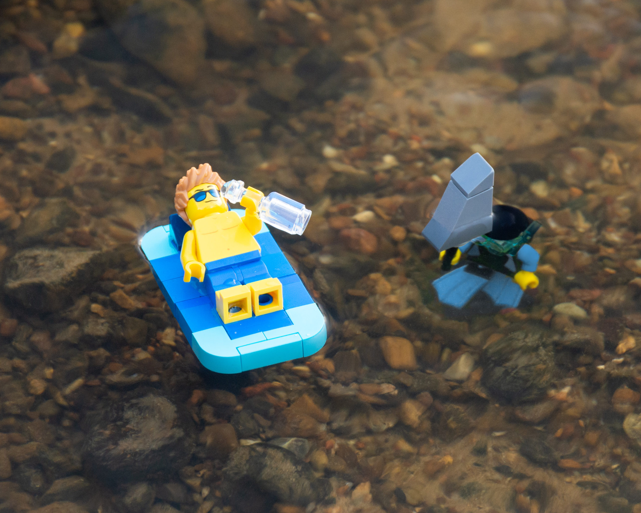 Shooting LEGO in Water - Brickcentral