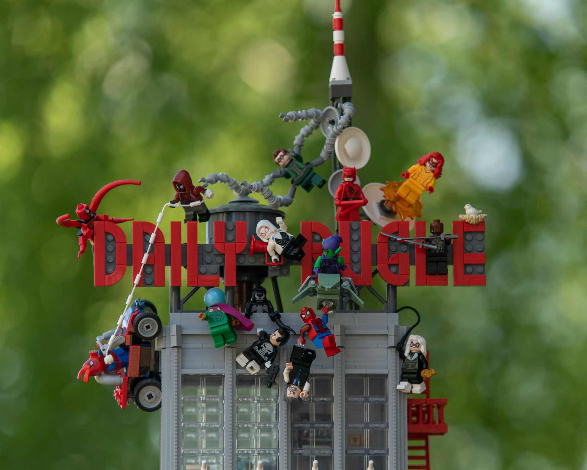 Review: LEGO MARVEL Daily Bugle 76178 - BrickCentral